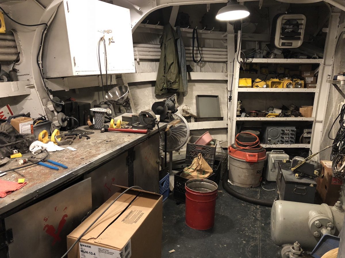 29_shipfitters-shop_2 - USS KIDD